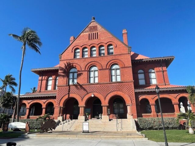 Best Weekend in Key West (that won't cost a fortune) - Travels with Talek