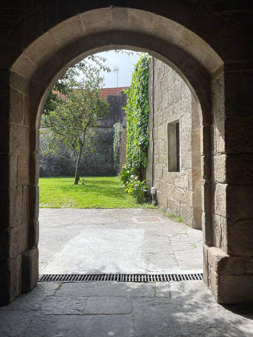 The Rias Baixas Wine Region of Galicia, Spain. Sampling Albariño Wine ...
