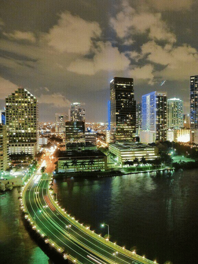 THE ULTIMATE MIAMI BUCKET LIST: 50 THINGS YOU CAN’T MISS STORY ...