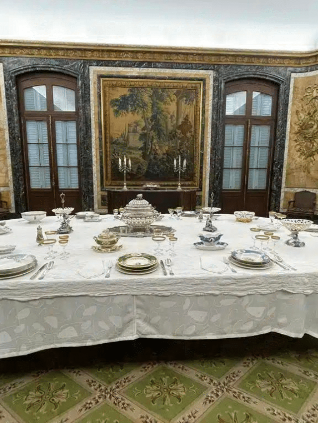 A LOCAL’S GUIDE TO THAVANA'S BEST-KEPT SECRETS STORY - Travels with Talek